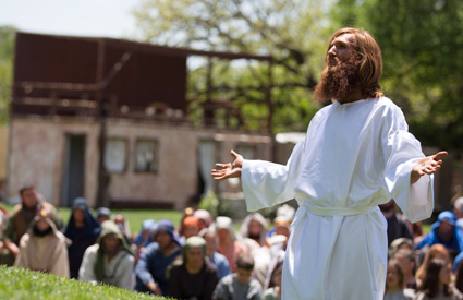 UMHB Easter pageant served as ministry to cast