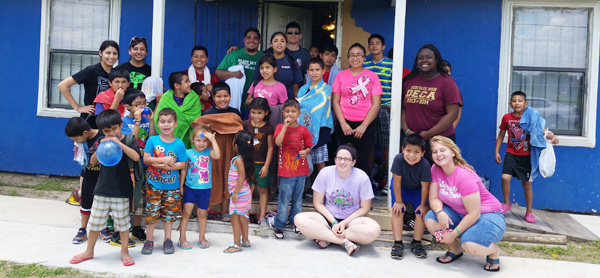 Rio Grande Valley: Smiles transcend language barriers