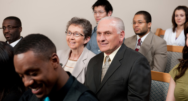 Multiracial churches may not promote progressive racial attitudes