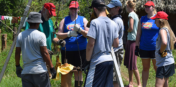 ETBU students help provide clean water in Belize