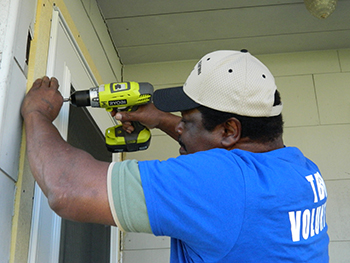 TBM volunteers demonstrate Super Week of Caring