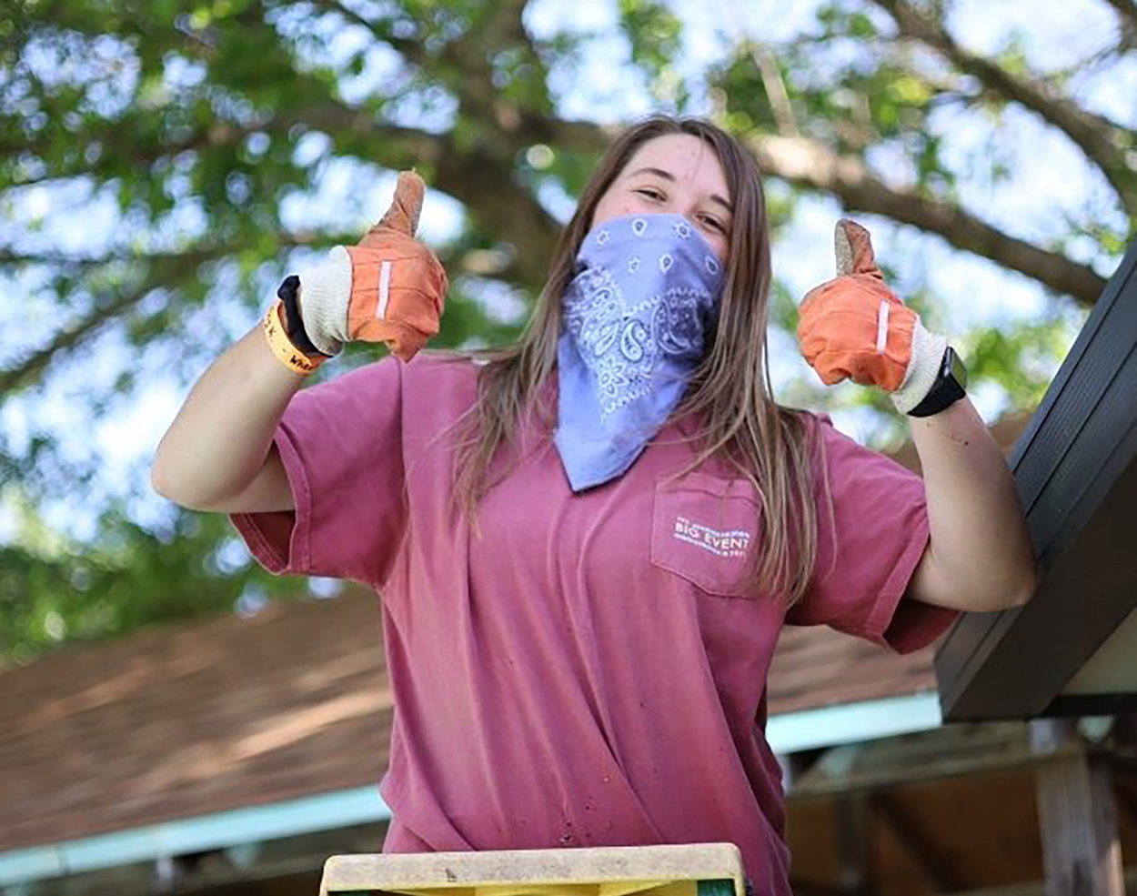 Around the State: UMHB students serve during Big Event