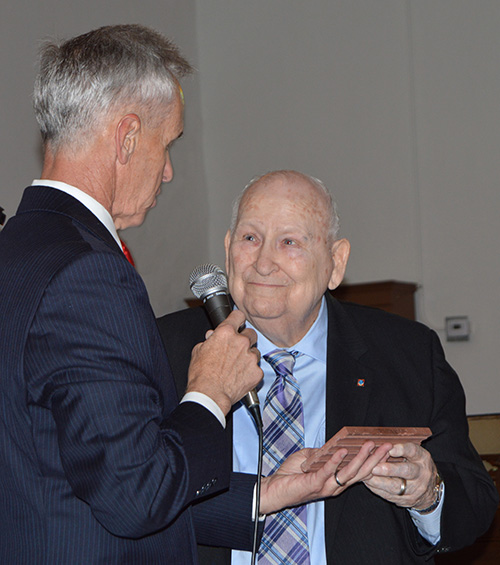 Texas Baptist Men trailblazer Bob Dixon dies at age 90