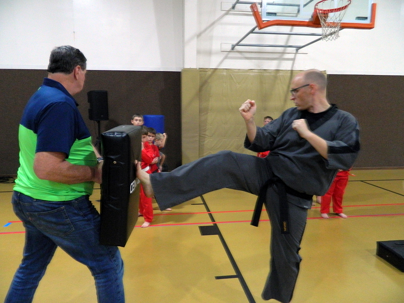 Llano pastor teaches Koinonia Karate