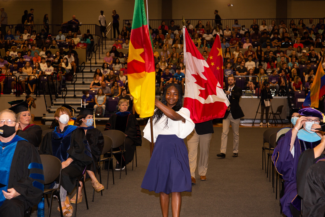 Around the State: Parade of flags welcomes UMHB students