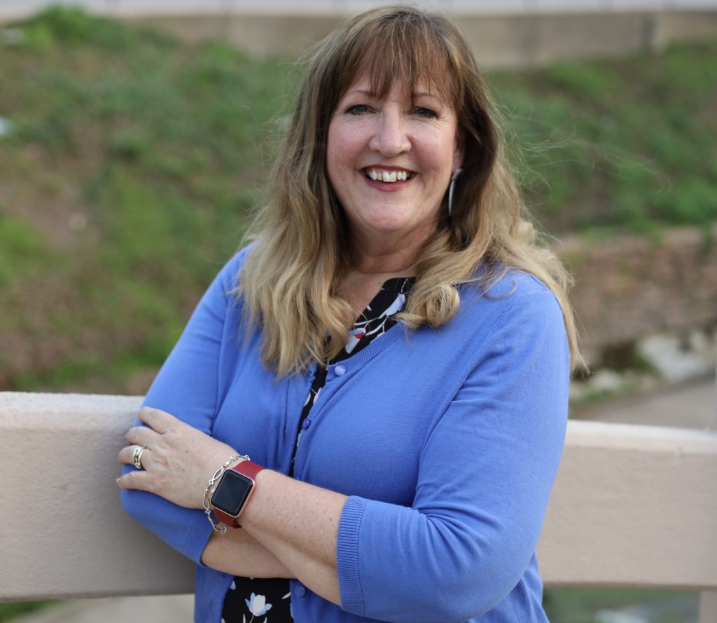 S3 E9: 'I help save lives. Can you tell I love it?' with Jana Pinson