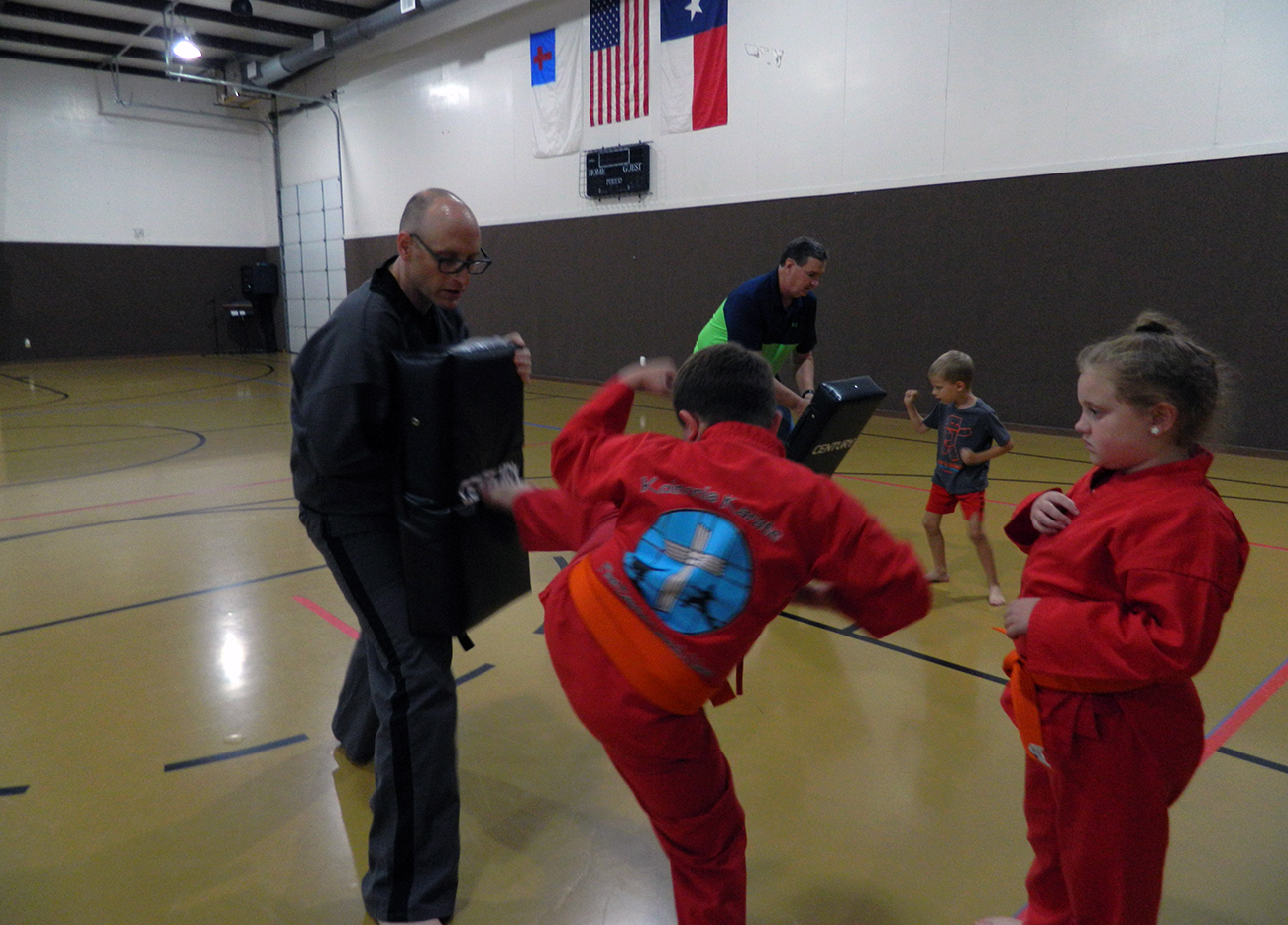 Llano pastor teaches Koinonia Karate