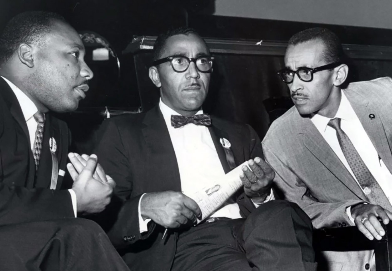 Civil rights leader Joseph Lowery dies at age 98