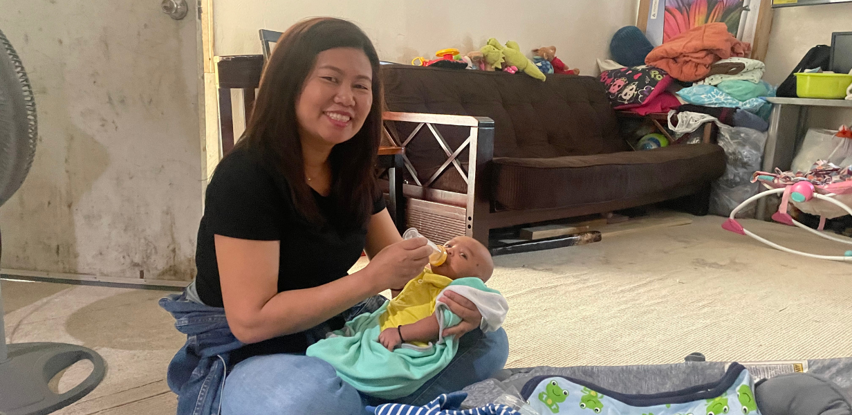 Pastor Helen offers loving care to refugees