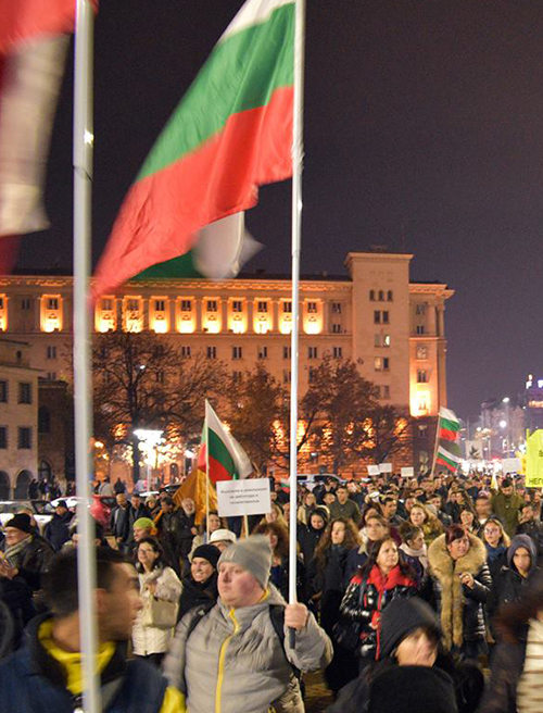 Bulgarian Christians continue protests