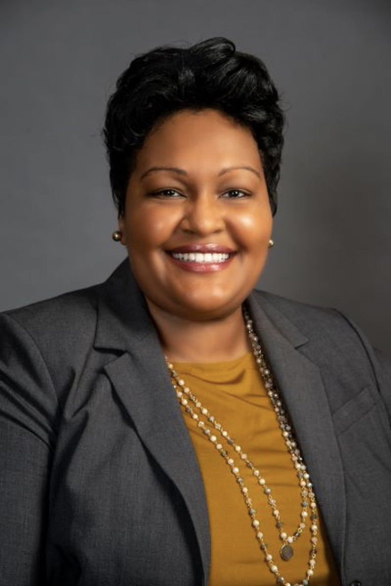 S2 E7: 'When You Come to the End of Your Strength, He's There' with Rev ...