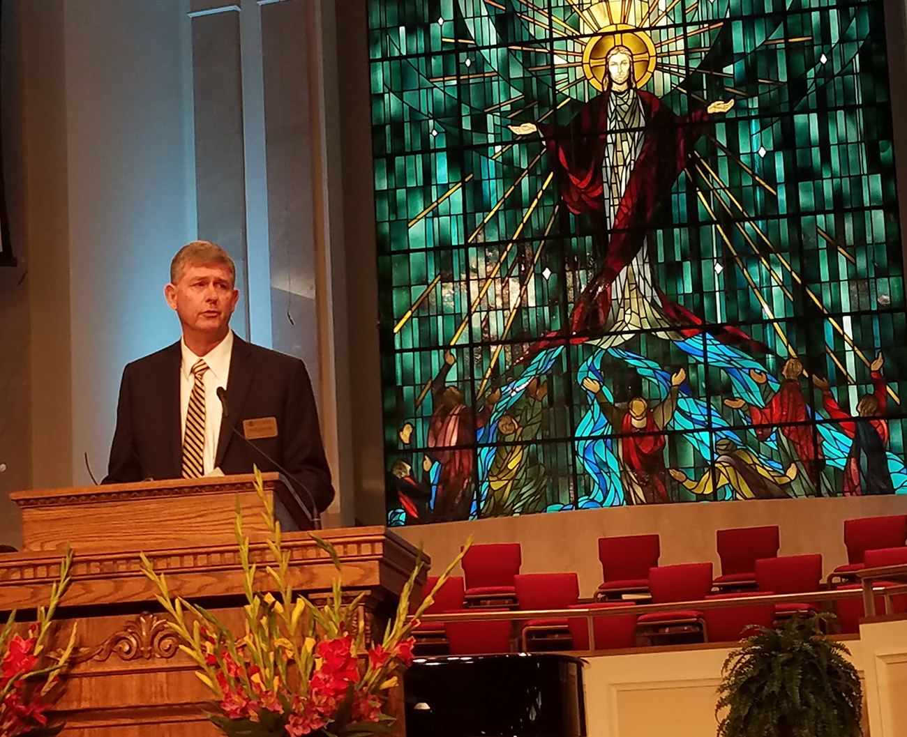 Logsdon Seminary dedicates San Antonio campus