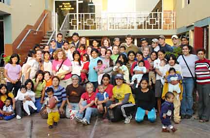 DBU students serve Peruvian orphans through Buckner