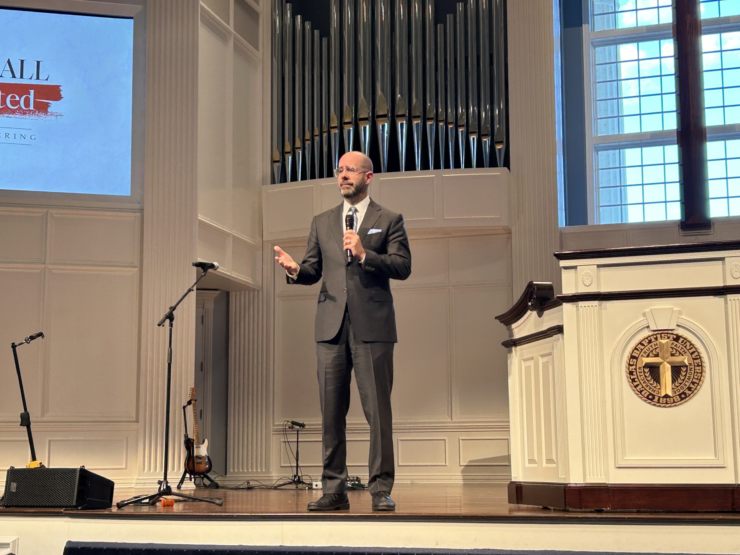 DBU gathering urges prayer for the persecuted - Baptist Standard